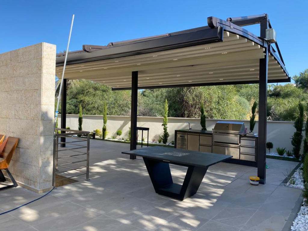 Daphne - Pergole Retractabile Bucuresti